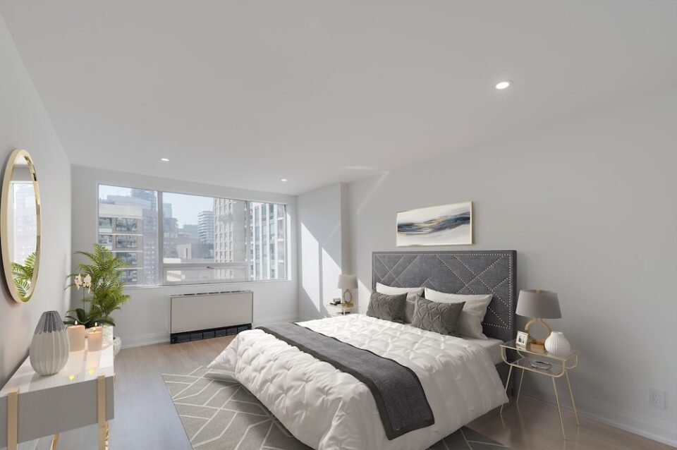 44 Charles West - Intelligence House