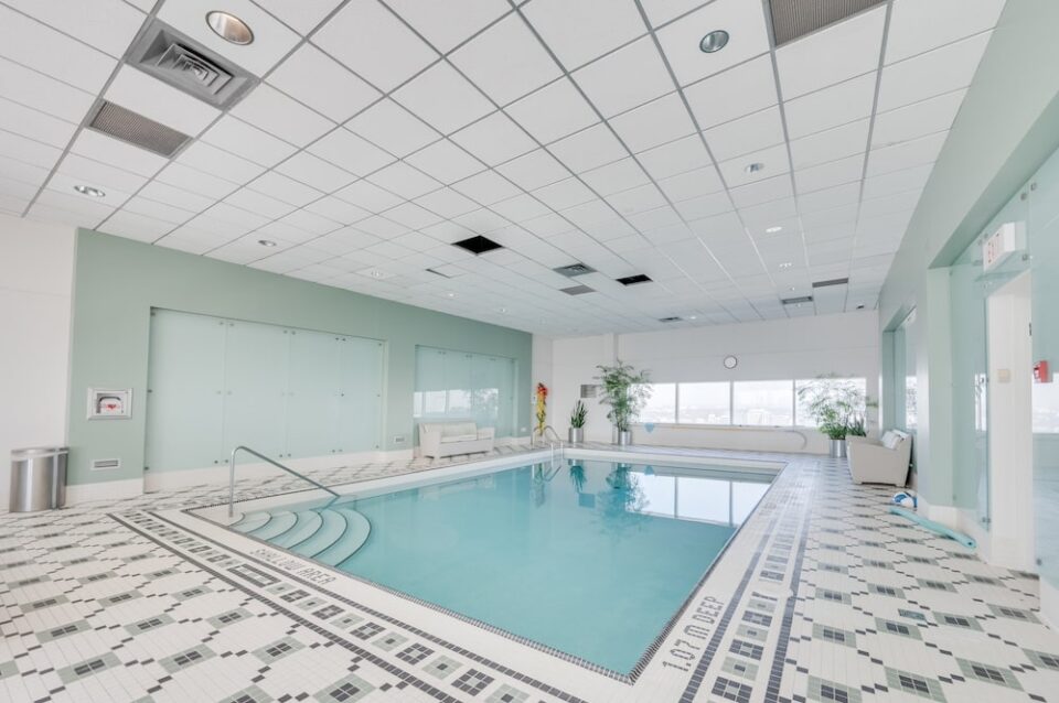 44 Charles West - Intelligence House